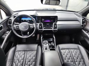 Pelēks Kia Sorento 2020 Tartu, ar dzinēja tilpumu 2.20 L un nobraukumu 131 tūkst. km par 32990 €, foto 15 vietnē AUTOMOTO.COM.LV