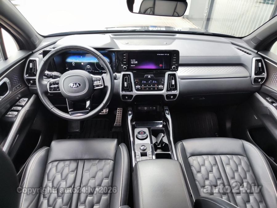 Pelēks Kia Sorento 2020 Tartu, ar dzinēja tilpumu 2.20 L un nobraukumu 131 tūkst. km par 32990 €, foto 15 vietnē AUTOMOTO.COM.LV