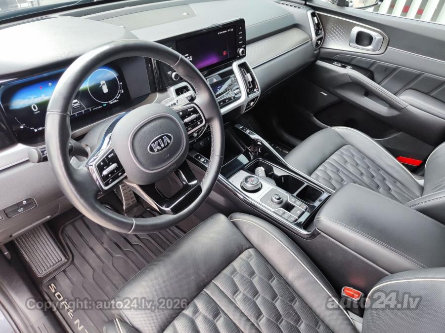 Pelēks Kia Sorento 2020 Tartu, ar dzinēja tilpumu 2.20 L un nobraukumu 131 tūkst. km par 32990 €, foto 16 vietnē AUTOMOTO.COM.LV