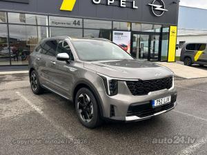 Pelēks Kia Sorento 2026 Rakvere, ar dzinēja tilpumu 2.20 L un nobraukumu 0 tūkst. km par 53990 €, foto 4 vietnē AUTOMOTO.COM.LV