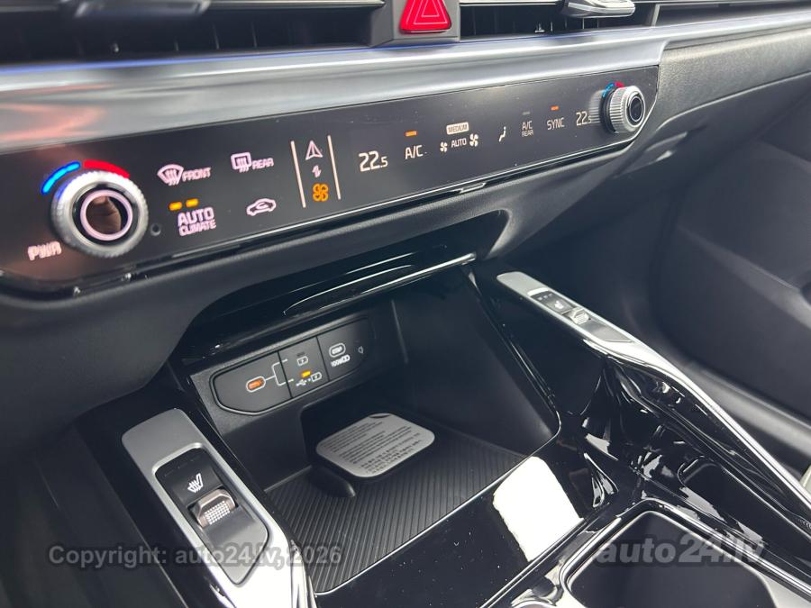 Pelēks Kia Sorento 2026 Rakvere, ar dzinēja tilpumu 2.20 L un nobraukumu 0 tūkst. km par 53990 €, foto 19 vietnē AUTOMOTO.COM.LV