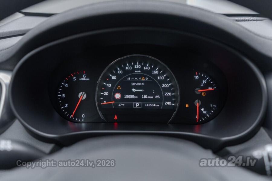 Kia Sorento 2016 Tallina, ar dzinēja tilpumu 2.20 L un nobraukumu 141 tūkst. km par 20700 €, foto 9 vietnē AUTOMOTO.COM.LV