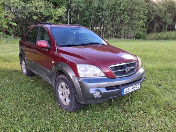 Sarkans Kia Sorento 2004 Rīga, ar dzinēja tilpumu 2.50 L un nobraukumu 287 tūkst. km par 1190 €, foto 2 vietnē AUTOMOTO.COM.LV