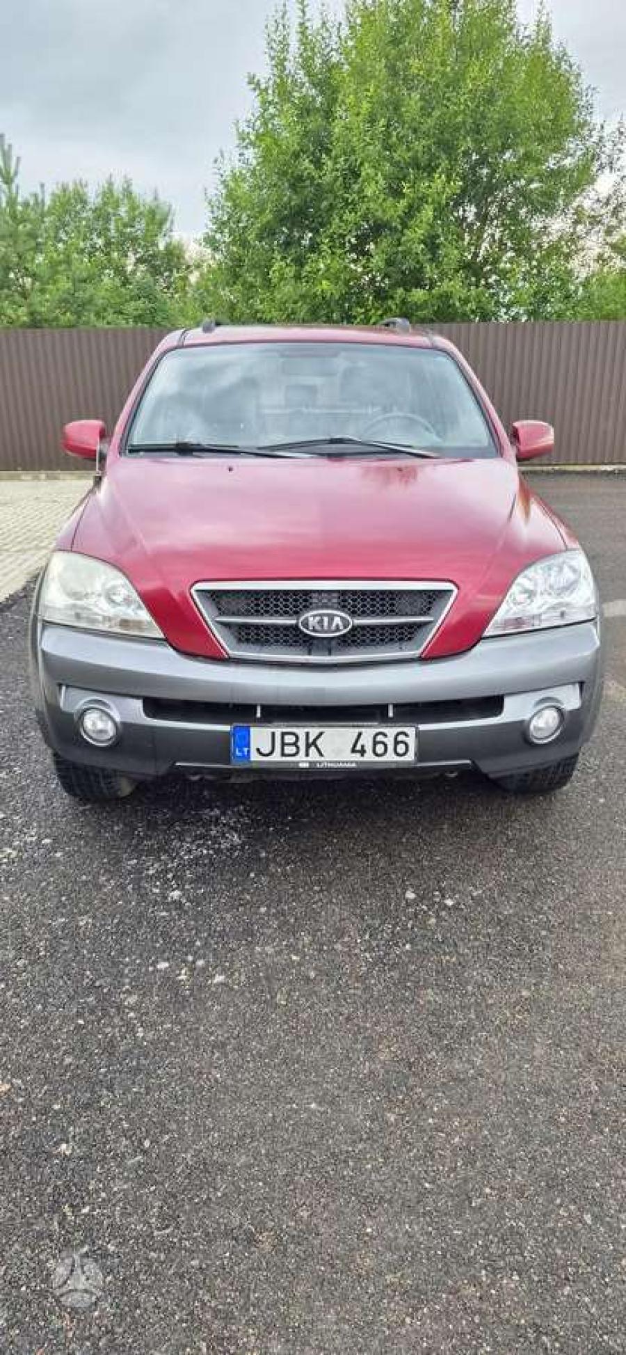Red Kia Sorento 2004 in Vilnius, with an engine capacity of 2.49 L and mileage of 343 thousand km for 1200 €, photo 9 on AUTOMOTO.COM.LV