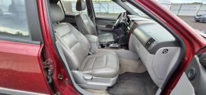 Red Kia Sorento 2004 in Vilnius, with an engine capacity of 2.49 L and mileage of 343 thousand km for 1200 €, photo 18 on AUTOMOTO.COM.LV