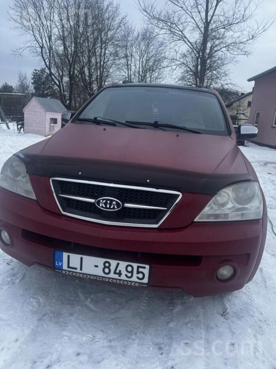 Sarkans Kia Sorento 2006 Rīga, ar dzinēja tilpumu 2.50 L un nobraukumu 323 tūkst. km par 3200 €, foto 2 vietnē AUTOMOTO.COM.LV