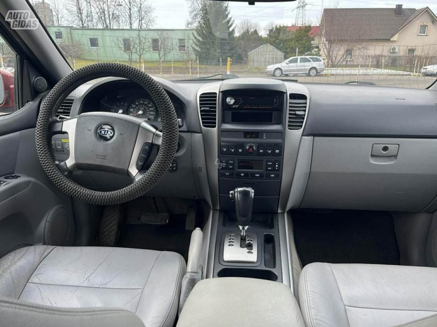 Sarkans Kia Sorento 2006 Šilutė, ar dzinēja tilpumu 2.50 L un nobraukumu 274 tūkst. km par 2500 €, foto 8 vietnē AUTOMOTO.COM.LV