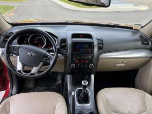 Sarkans Kia Sorento 2010 Prienai, ar dzinēja tilpumu 2.20 L un nobraukumu 224 tūkst. km par 4700 €, foto 19 vietnē AUTOMOTO.COM.LV