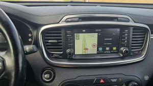 Red Kia Sorento 2017 in Kaunas, with an engine capacity of 2.20 L and mileage of 159 thousand km for 18000 €, photo 16 on AUTOMOTO.COM.LV