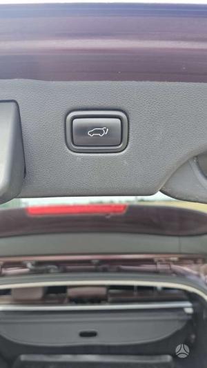 Red Kia Sorento 2017 in Kaunas, with an engine capacity of 2.20 L and mileage of 159 thousand km for 18000 €, photo 28 on AUTOMOTO.COM.LV