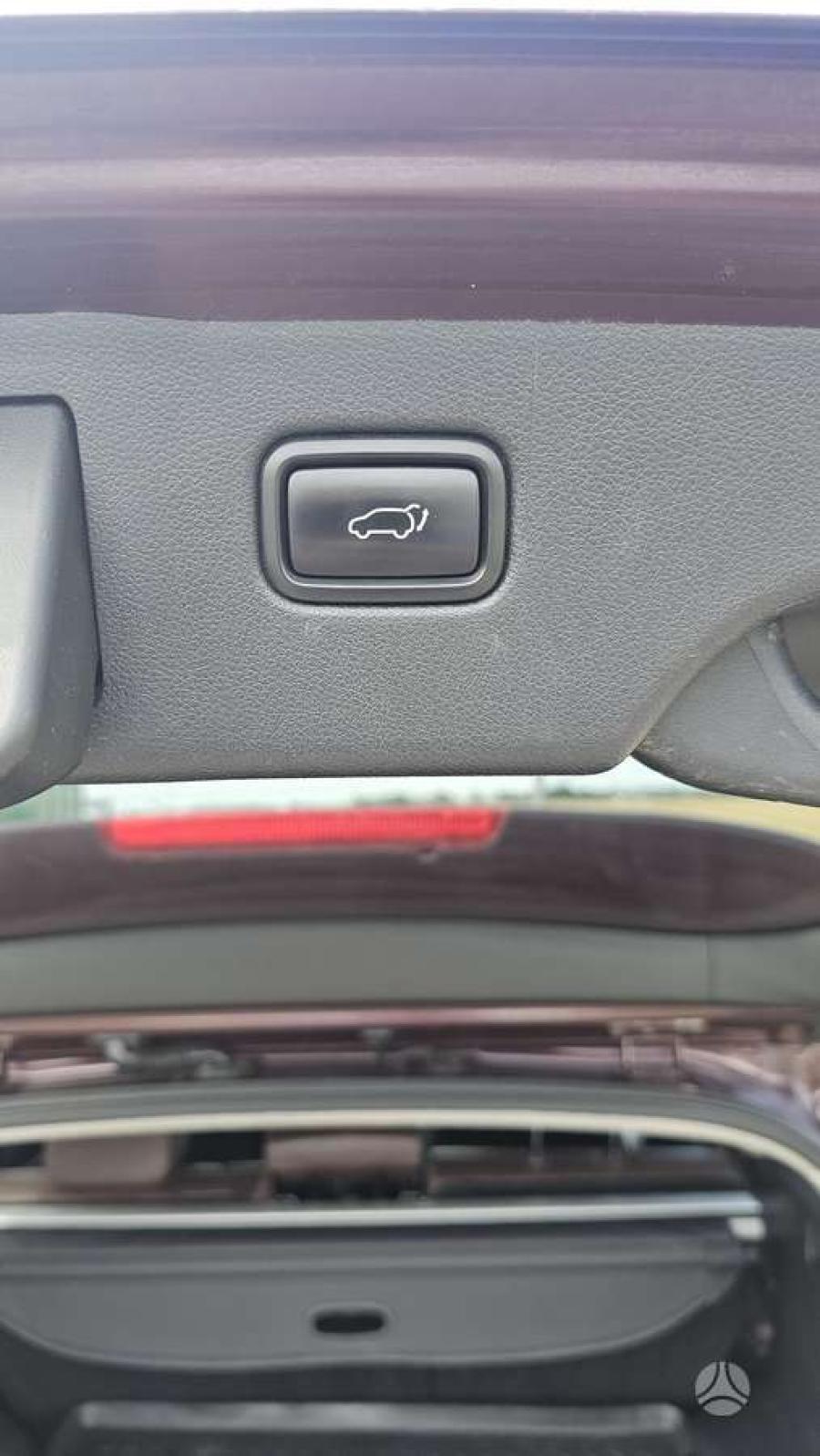 Red Kia Sorento 2017 in Kaunas, with an engine capacity of 2.20 L and mileage of 159 thousand km for 18000 €, photo 28 on AUTOMOTO.COM.LV