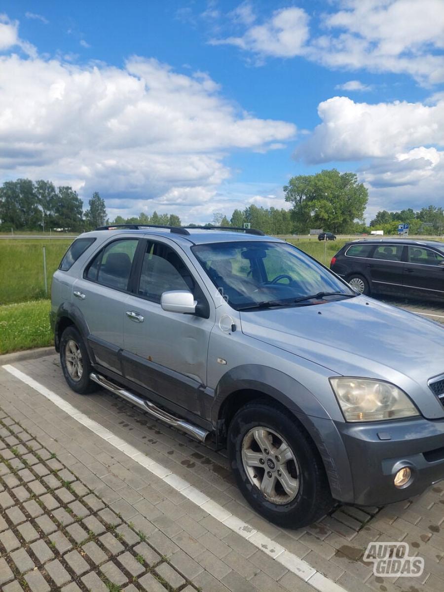 Киа Соренто 2004 в Вильнюс, объемом двигателя 2.50 л и пробегом 338 тыс. км за 1550 €, фото 4 на AUTOMOTO.COM.LV