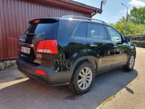 Kia Sorento 2011 Rīga, ar dzinēja tilpumu 2.00 L un nobraukumu 249 tūkst. km par 7450 €, foto 3 vietnē AUTOMOTO.COM.LV