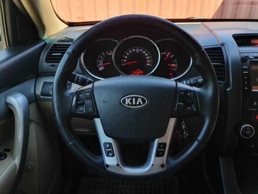 Kia Sorento 2011 Rīga, ar dzinēja tilpumu 2.00 L un nobraukumu 249 tūkst. km par 7450 €, foto 11 vietnē AUTOMOTO.COM.LV