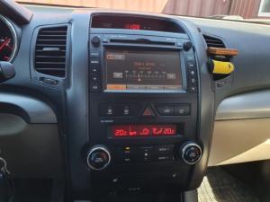 Kia Sorento 2011 Rīga, ar dzinēja tilpumu 2.00 L un nobraukumu 249 tūkst. km par 7450 €, foto 12 vietnē AUTOMOTO.COM.LV