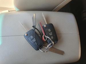 Kia Sorento 2011 Rīga, ar dzinēja tilpumu 2.00 L un nobraukumu 249 tūkst. km par 7450 €, foto 15 vietnē AUTOMOTO.COM.LV