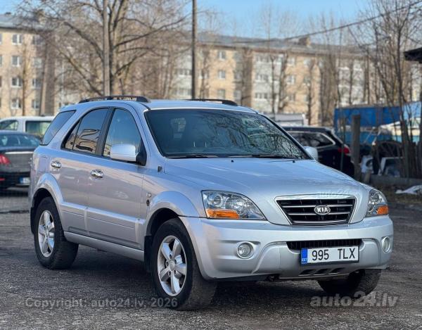 Kia Sorento 2006 in Narva, with an engine capacity of 2.50 L and mileage of 218 thousand km for 2890 €, photo 2 on AUTOMOTO.COM.LV