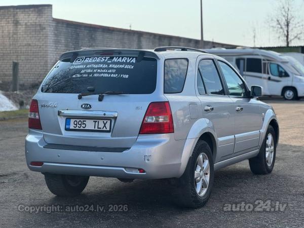Kia Sorento 2006 in Narva, with an engine capacity of 2.50 L and mileage of 218 thousand km for 2890 €, photo 5 on AUTOMOTO.COM.LV