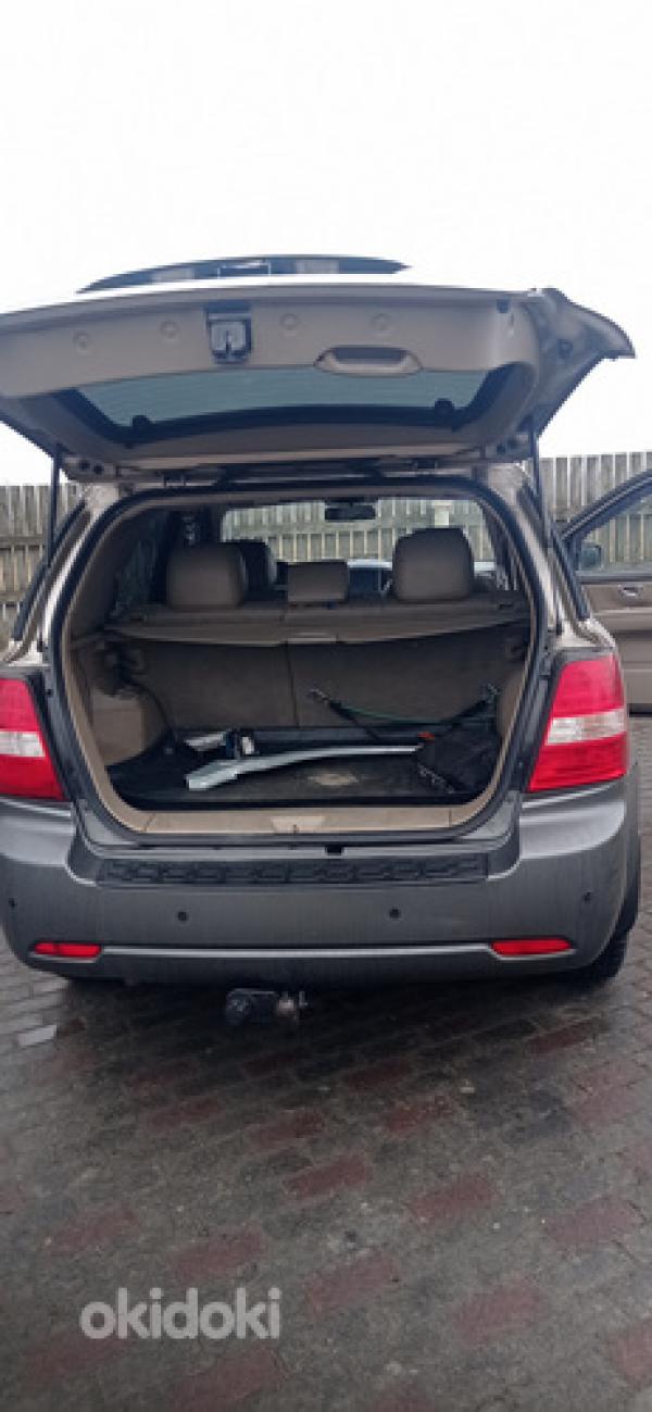 Kia Sorento 2008 in Saku, with an engine capacity of 0.13 L and mileage of 246 thousand km for 4300 €, photo 6 on AUTOMOTO.COM.LV