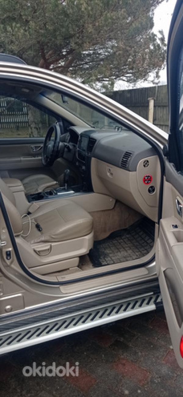 Kia Sorento 2008 in Saku, with an engine capacity of 0.13 L and mileage of 246 thousand km for 4300 €, photo 8 on AUTOMOTO.COM.LV