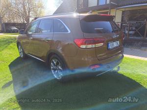 Kia Sorento 2017 Tallina, ar dzinēja tilpumu 2.20 L un nobraukumu 283 tūkst. km par 14999 €, foto 5 vietnē AUTOMOTO.COM.LV