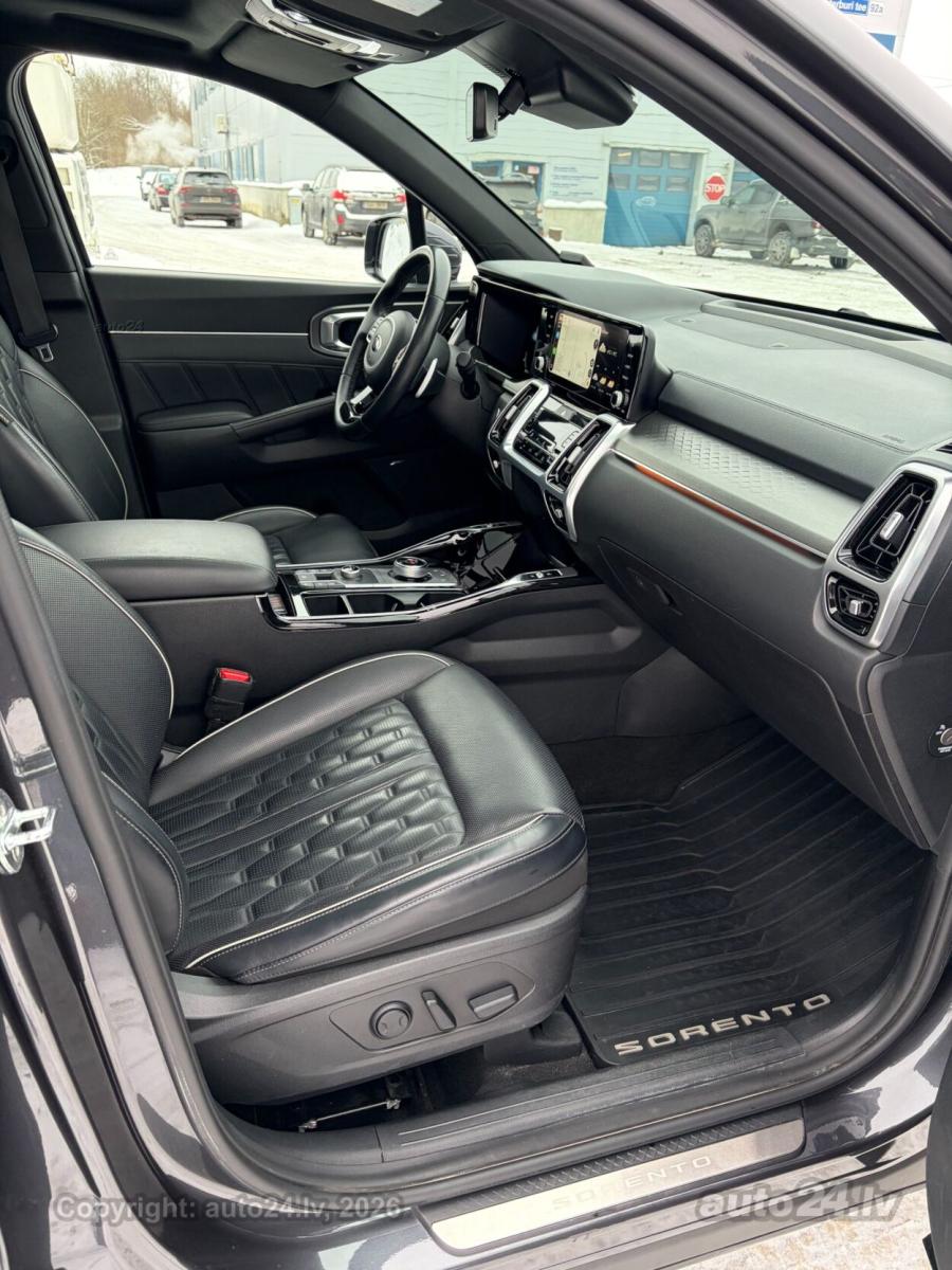 Kia Sorento 2021 Tallina, ar dzinēja tilpumu 2.20 L un nobraukumu 110 tūkst. km par 31900 €, foto 5 vietnē AUTOMOTO.COM.LV
