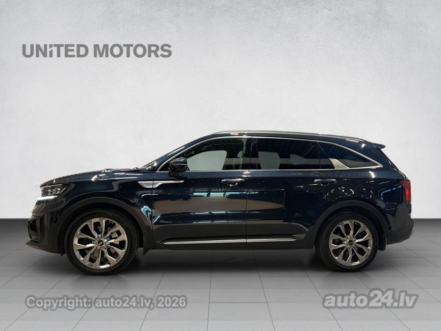 Kia Sorento 2021 in Tallinn, with an engine capacity of 2.20 L and mileage of 95 thousand km for 30900 €, photo 8 on AUTOMOTO.COM.LV