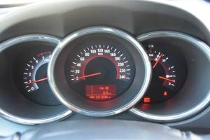 Balts Kia Sorento 2010 Mārupe, ar dzinēja tilpumu 2.20 L un nobraukumu 241 tūkst. km par 7500 €, foto 15 vietnē AUTOMOTO.COM.LV
