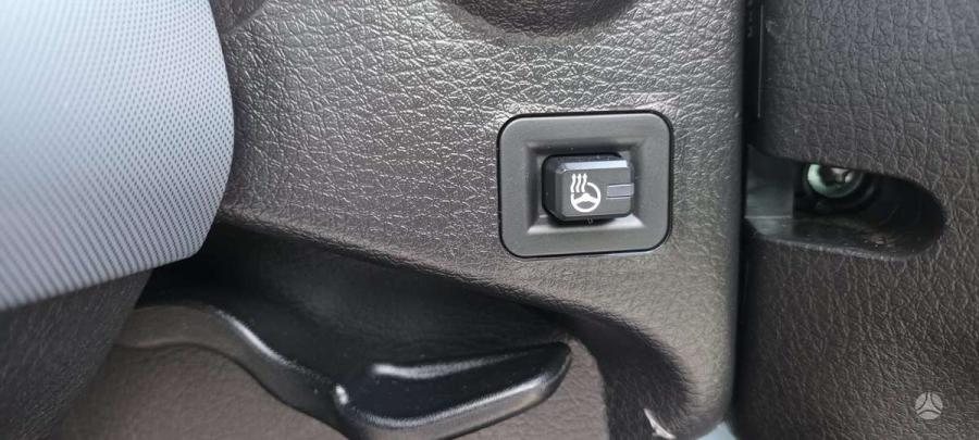 Balts Kia Sorento 2013 Šauļi, ar dzinēja tilpumu 2.20 L un nobraukumu 232 tūkst. km par 8750 €, foto 22 vietnē AUTOMOTO.COM.LV