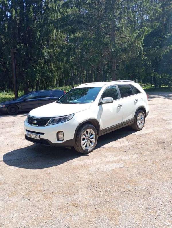 Balts Kia Sorento 2014 Raseiniai, ar dzinēja tilpumu 2.00 L un nobraukumu 171 tūkst. km par 9999 €, foto 1 vietnē AUTOMOTO.COM.LV