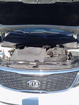 Balts Kia Sorento 2014 Raseiniai, ar dzinēja tilpumu 2.00 L un nobraukumu 171 tūkst. km par 9999 €, foto 14 vietnē AUTOMOTO.COM.LV