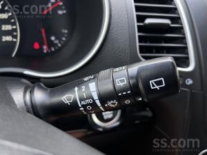 Balts Kia Sorento 2014 Limbaži, ar dzinēja tilpumu 2.20 L un nobraukumu 213 tūkst. km par 13350 €, foto 23 vietnē AUTOMOTO.COM.LV