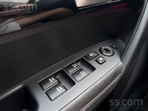 Balts Kia Sorento 2014 Limbaži, ar dzinēja tilpumu 2.20 L un nobraukumu 213 tūkst. km par 13350 €, foto 30 vietnē AUTOMOTO.COM.LV