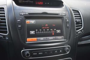 Balts Kia Sorento 2014 Viļņa, ar dzinēja tilpumu 2.20 L un nobraukumu 227 tūkst. km par 10450 €, foto 22 vietnē AUTOMOTO.COM.LV