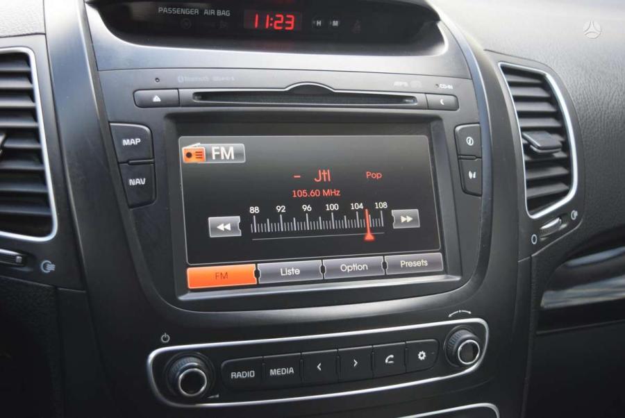 Balts Kia Sorento 2014 Viļņa, ar dzinēja tilpumu 2.20 L un nobraukumu 227 tūkst. km par 10450 €, foto 22 vietnē AUTOMOTO.COM.LV