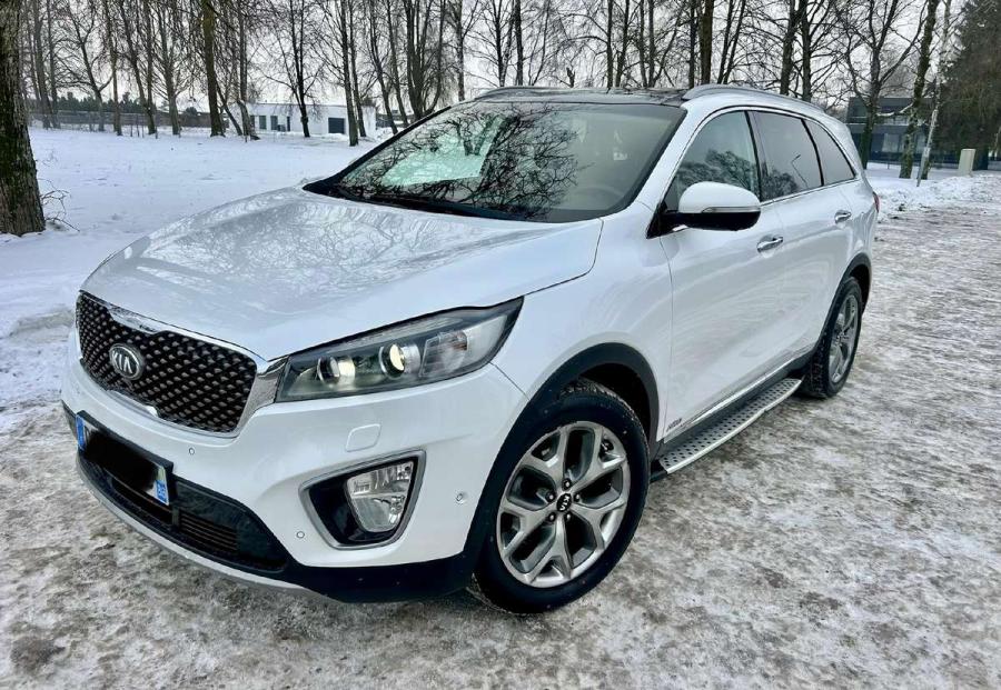 Balts Kia Sorento 2015 Tauragė, ar dzinēja tilpumu 2.20 L un nobraukumu 198 tūkst. km par 12200 €, foto 1 vietnē AUTOMOTO.COM.LV