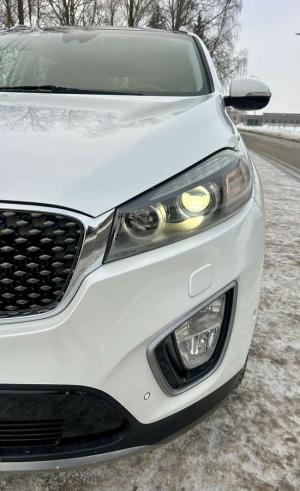 Balts Kia Sorento 2015 Tauragė, ar dzinēja tilpumu 2.20 L un nobraukumu 198 tūkst. km par 12200 €, foto 27 vietnē AUTOMOTO.COM.LV