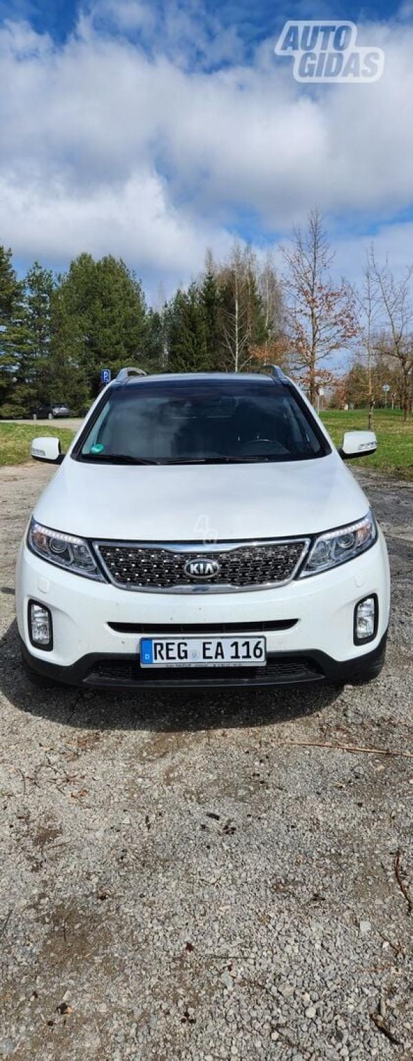 Balts Kia Sorento 2015 Viļņa, ar dzinēja tilpumu 2.20 L un nobraukumu 165 tūkst. km par 8299 €, foto 2 vietnē AUTOMOTO.COM.LV