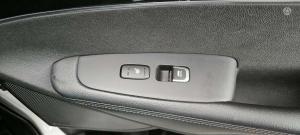 White Kia Sorento 2015 in Taurage, with an engine capacity of 2.20 L and mileage of 203 thousand km for 12500 €, photo 26 on AUTOMOTO.COM.LV