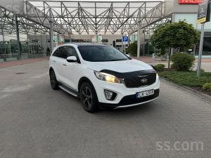 White Kia Sorento 2015 in Riga, with an engine capacity of 2.20 L and mileage of 251 thousand km for 13499 €, photo  on AUTOMOTO.COM.LV