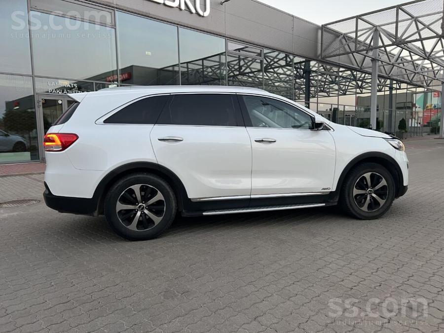 Balts Kia Sorento 2015 Rīga, ar dzinēja tilpumu 2.20 L un nobraukumu 251 tūkst. km par 13499 €, foto 6 vietnē AUTOMOTO.COM.LV