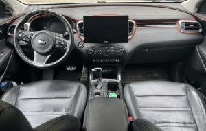 Balts Kia Sorento 2015 Rīga, ar dzinēja tilpumu 2.20 L un nobraukumu 251 tūkst. km par 13499 €, foto 17 vietnē AUTOMOTO.COM.LV