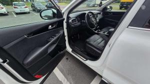 Balts Kia Sorento 2015 Viļņa, ar dzinēja tilpumu 2.20 L un nobraukumu 229 tūkst. km par 11900 €, foto 13 vietnē AUTOMOTO.COM.LV
