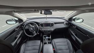 Balts Kia Sorento 2015 Viļņa, ar dzinēja tilpumu 2.20 L un nobraukumu 229 tūkst. km par 11900 €, foto 15 vietnē AUTOMOTO.COM.LV