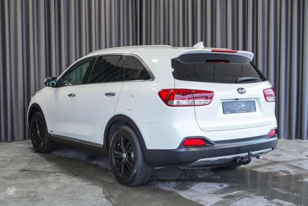 Balts Kia Sorento 2017 Marijampole, ar dzinēja tilpumu 2.20 L un nobraukumu 211 tūkst. km par 15450 €, foto 9 vietnē AUTOMOTO.COM.LV