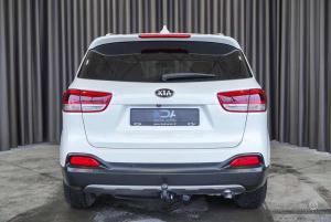 Balts Kia Sorento 2017 Marijampole, ar dzinēja tilpumu 2.20 L un nobraukumu 211 tūkst. km par 15450 €, foto 12 vietnē AUTOMOTO.COM.LV
