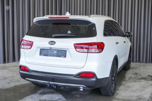 Balts Kia Sorento 2017 Marijampole, ar dzinēja tilpumu 2.20 L un nobraukumu 211 tūkst. km par 15450 €, foto 13 vietnē AUTOMOTO.COM.LV