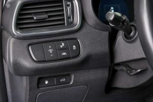 Balts Kia Sorento 2017 Marijampole, ar dzinēja tilpumu 2.20 L un nobraukumu 211 tūkst. km par 15450 €, foto 29 vietnē AUTOMOTO.COM.LV