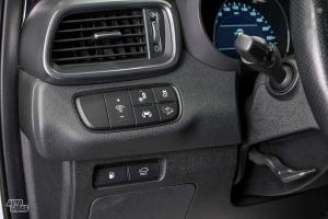 White Kia Sorento 2018 in Marijampole, with an engine capacity of 2.20 L and mileage of 128 thousand km for 20950 €, photo 28 on AUTOMOTO.COM.LV