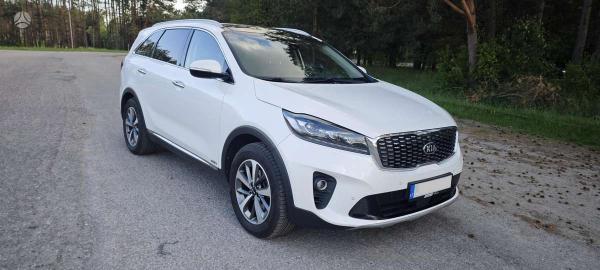 Balts Kia Sorento 2018 Kauņa, ar dzinēja tilpumu 2.20 L un nobraukumu 194 tūkst. km par 16300 €, foto  vietnē AUTOMOTO.COM.LV